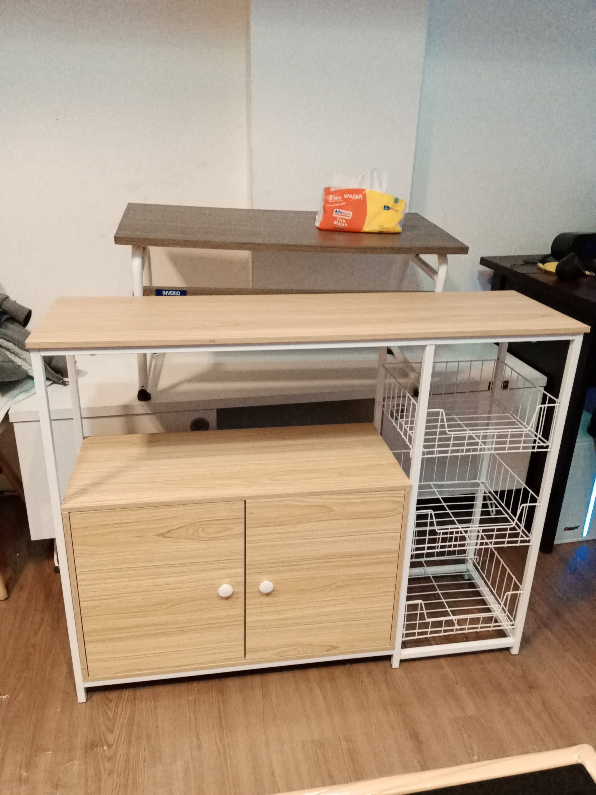 Rak Serbaguna - Inverio Furniture